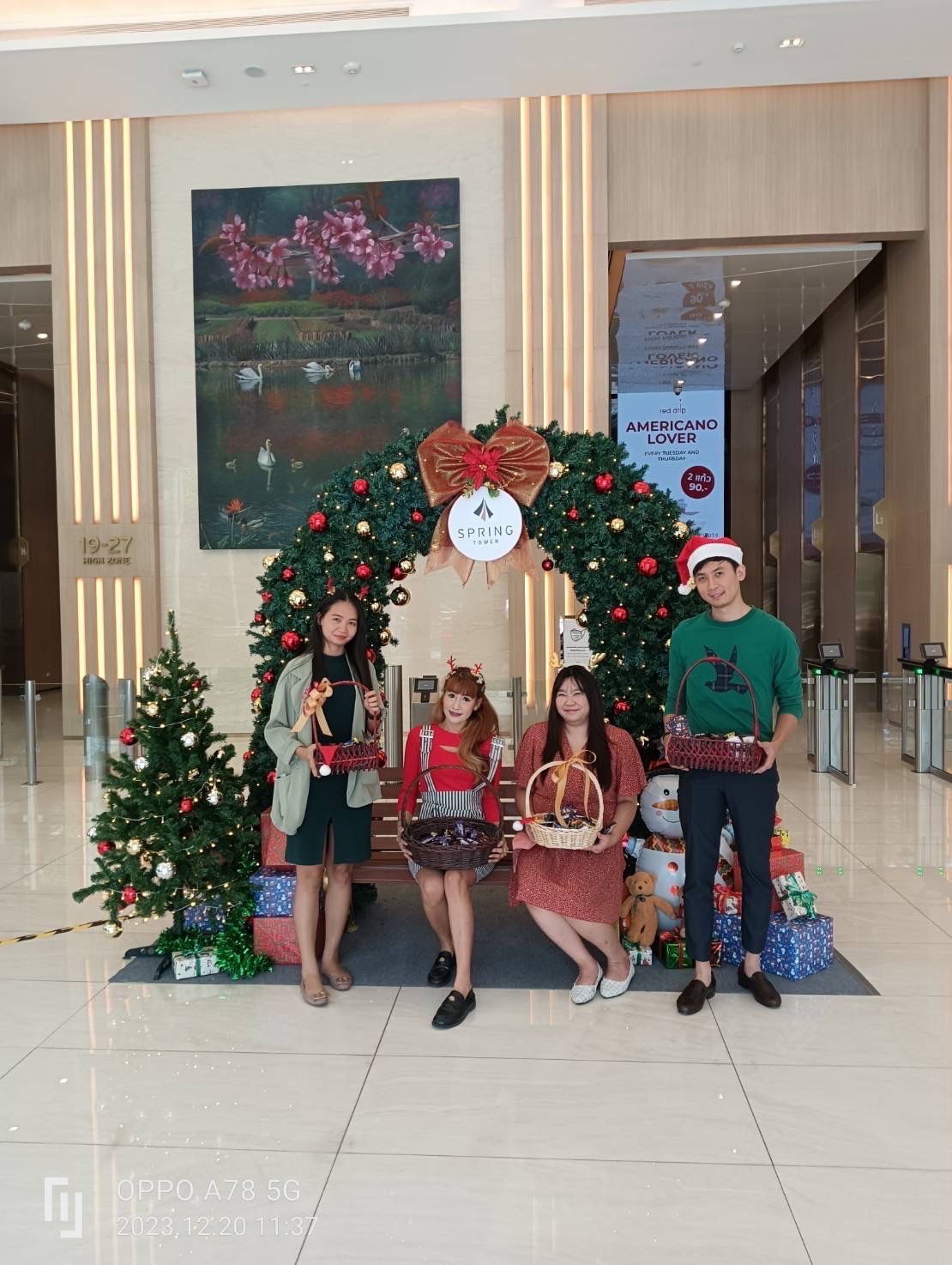 กิจกรรมวันคริสต์มาส อาคารสปริง ทาวเวอร์ ประจำปี 2566 - Spring Tower ...